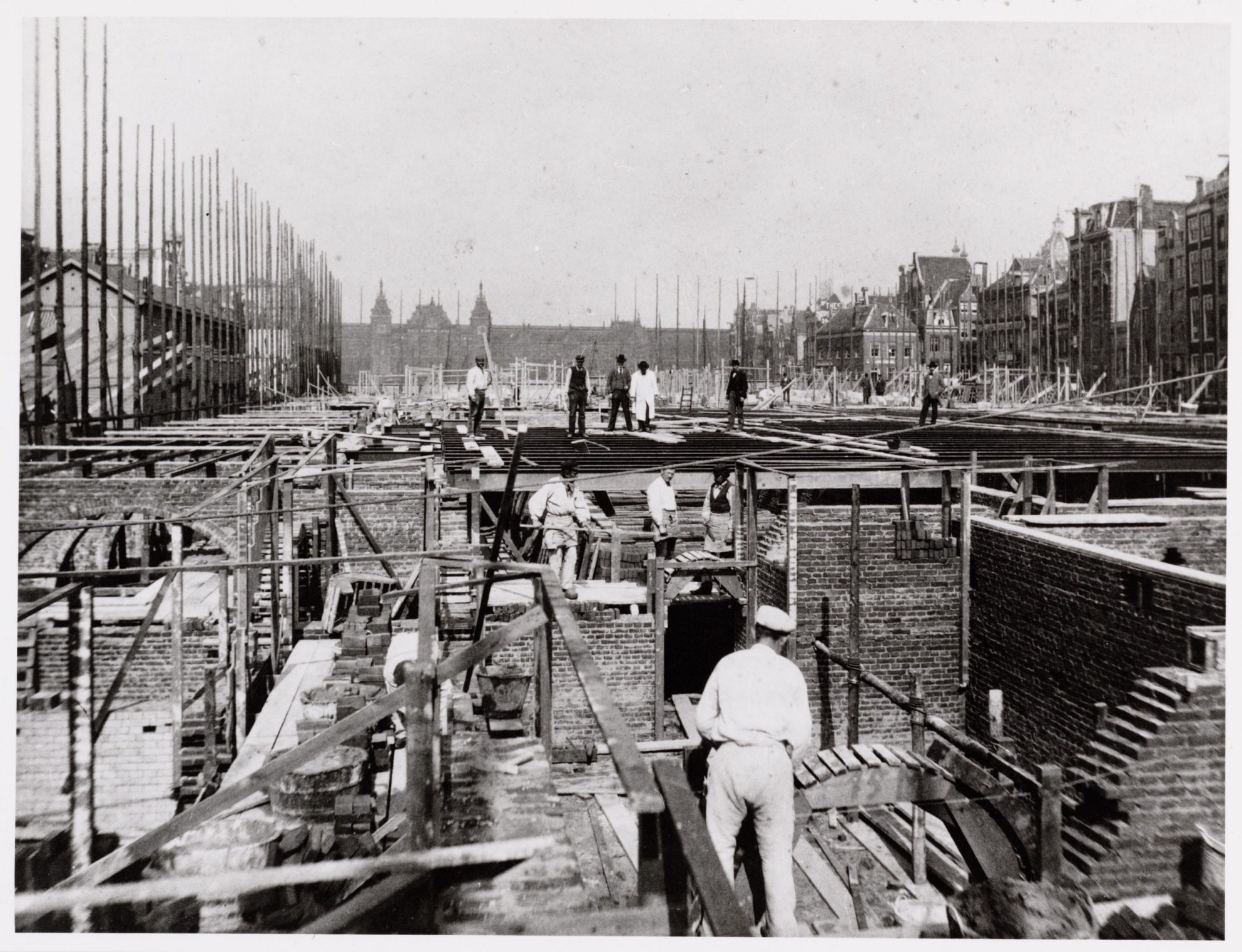 Let Berlage shine: Beurs van Berlage | Wienerberger