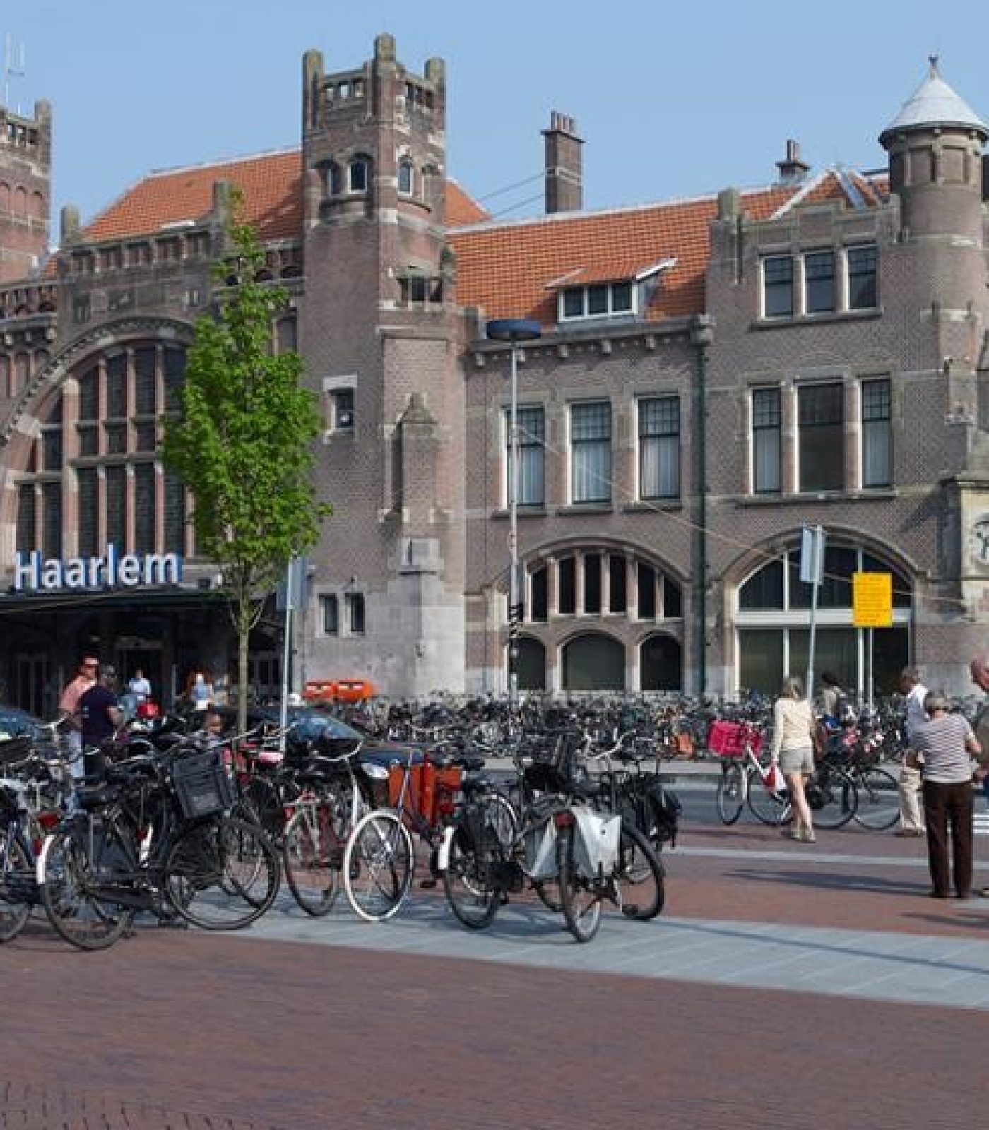 Herinrichting | Stationsplein, Haarlem | Wienerberger